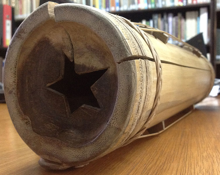 Mouloumpa- Tube Zither of Seychelles - The Creole Melting Pot